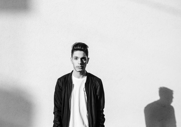 Nico Laska – Theatron